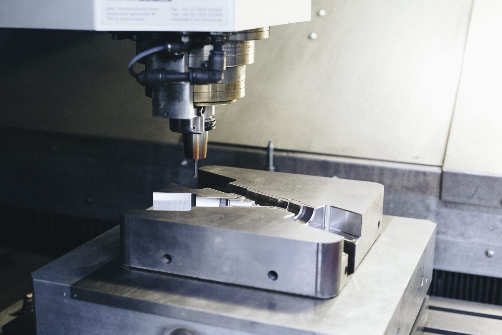 Produktentwicklung | RZL GmbH Werkzeug- und Formenbau